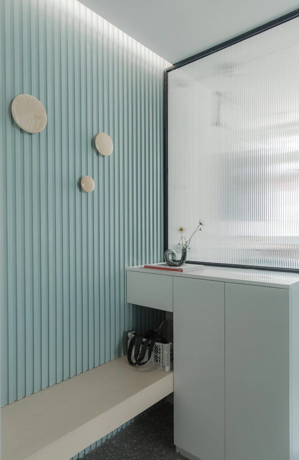 Fluted Glass Ultimate Guide - Elite Safety Glass